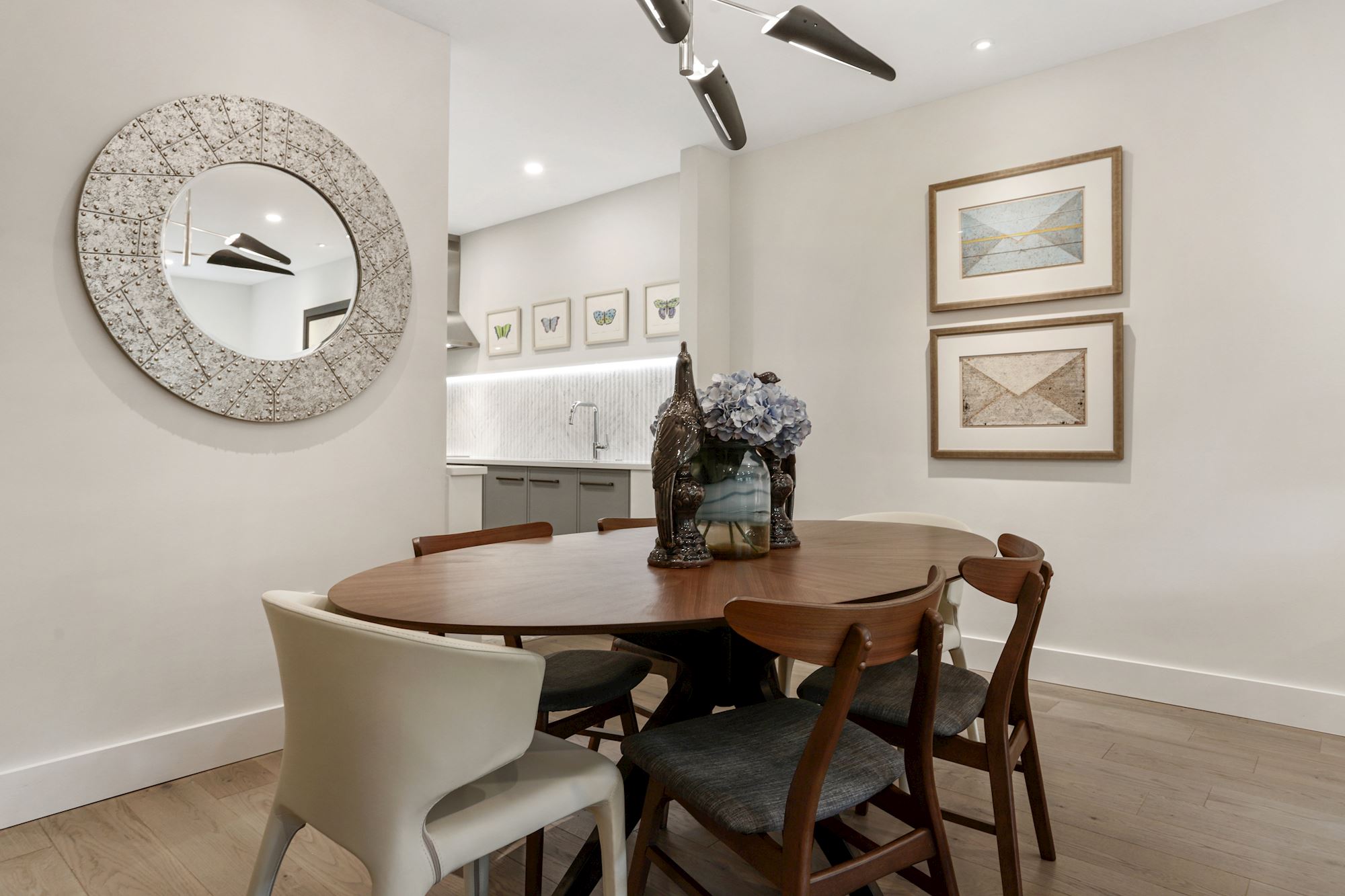 Sutton Place | J. Hodges